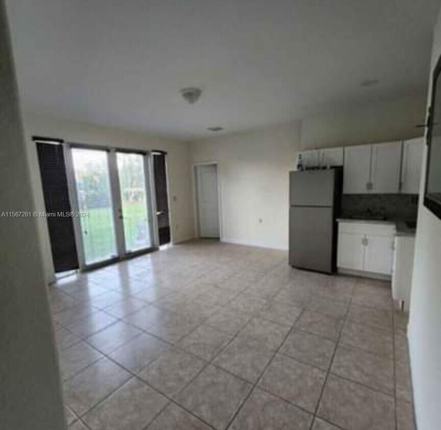 211xx SW 92nd Ct Unit A1, Miami, FL 33189 - Room for Rent in Miami, FL ...