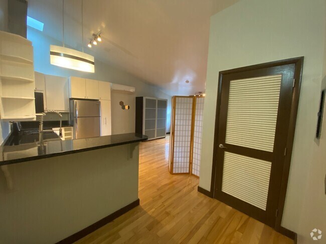 Penn-Fallsway Apartments for Rent with Parking - Baltimore, MD - 2 ...