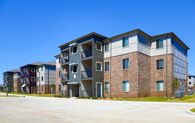 THE LANDING OKC Apartments - Oklahoma City, OK | Apartments.com