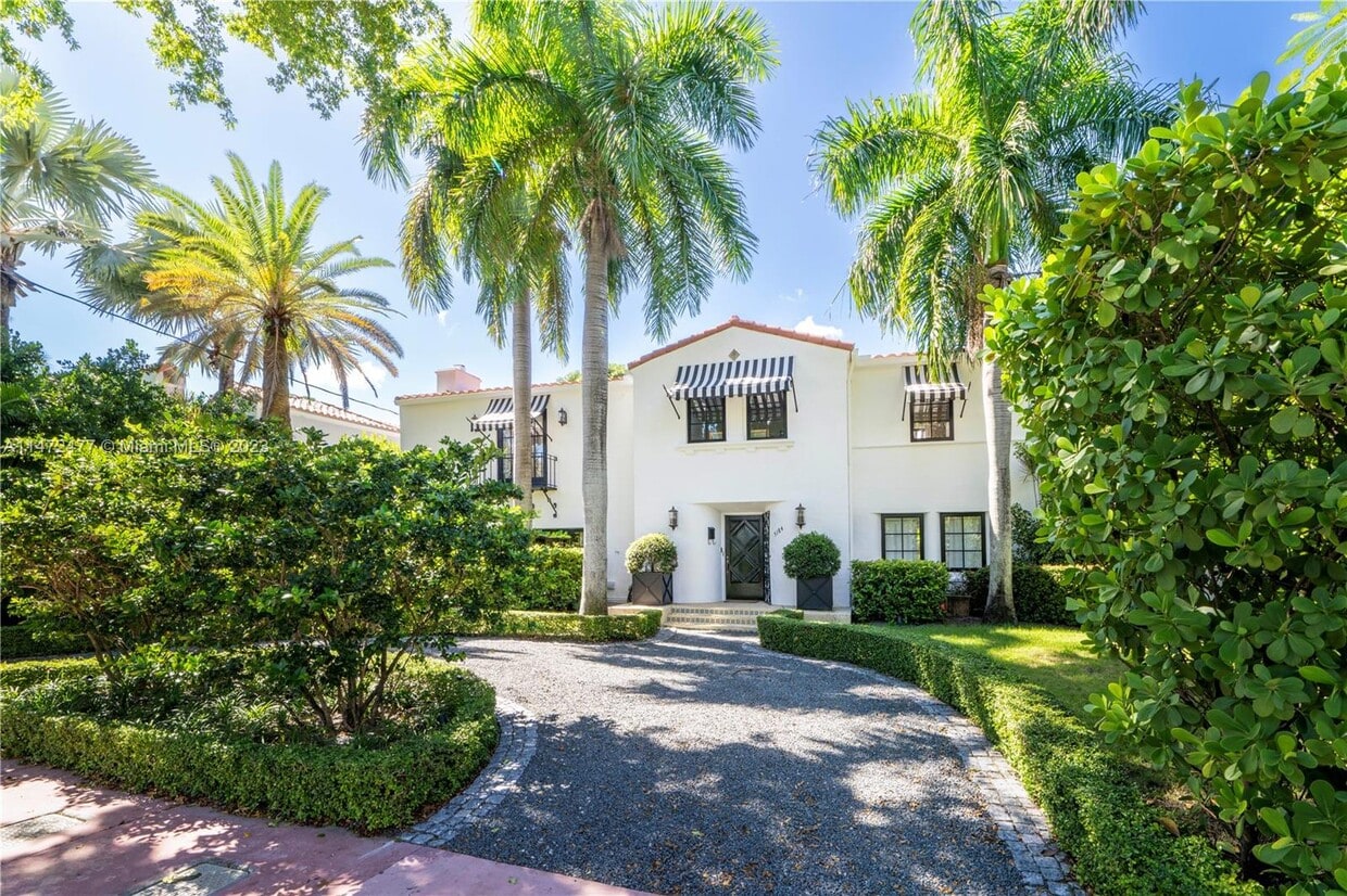 5184 Pine Tree Dr, Miami Beach, FL 33140 - House Rental in Miami Beach ...