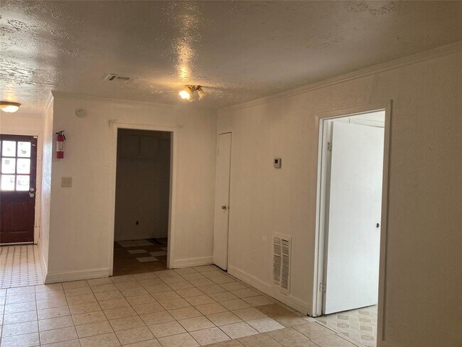 5130 Ridgevan St, Houston, TX 77053 - Condo for Rent in Houston, TX ...