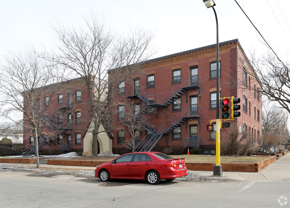 2315-2321 Dupont Ave S, Minneapolis, MN 55405 - Apartments in ...