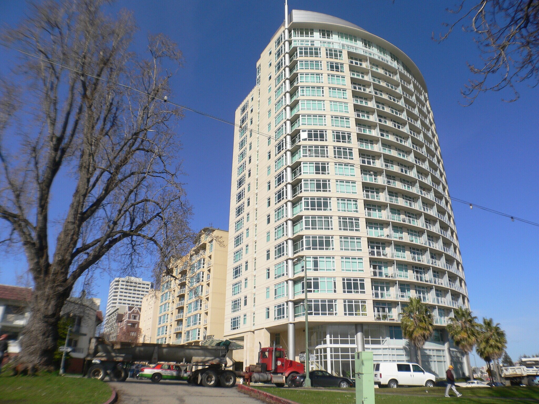 1 Lakeside Dr Unit 610, Oakland, CA 94612 - Condo for Rent in Oakland ...