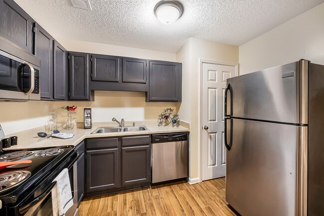 Cardinal Apartments - Apartments in Greensboro, NC | Apartments.com