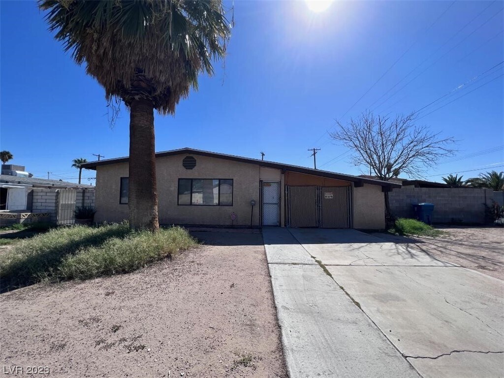 4317 W Oakey Blvd, Las Vegas, NV 89102 - House Rental in Las Vegas, NV ...