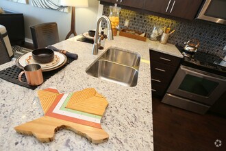 3700M Rentals - Dallas, TX | Apartments.com