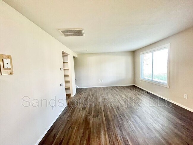 5520 Beavercrest Dr Unit #7, Lorain, OH 44053 - Condo for Rent in ...