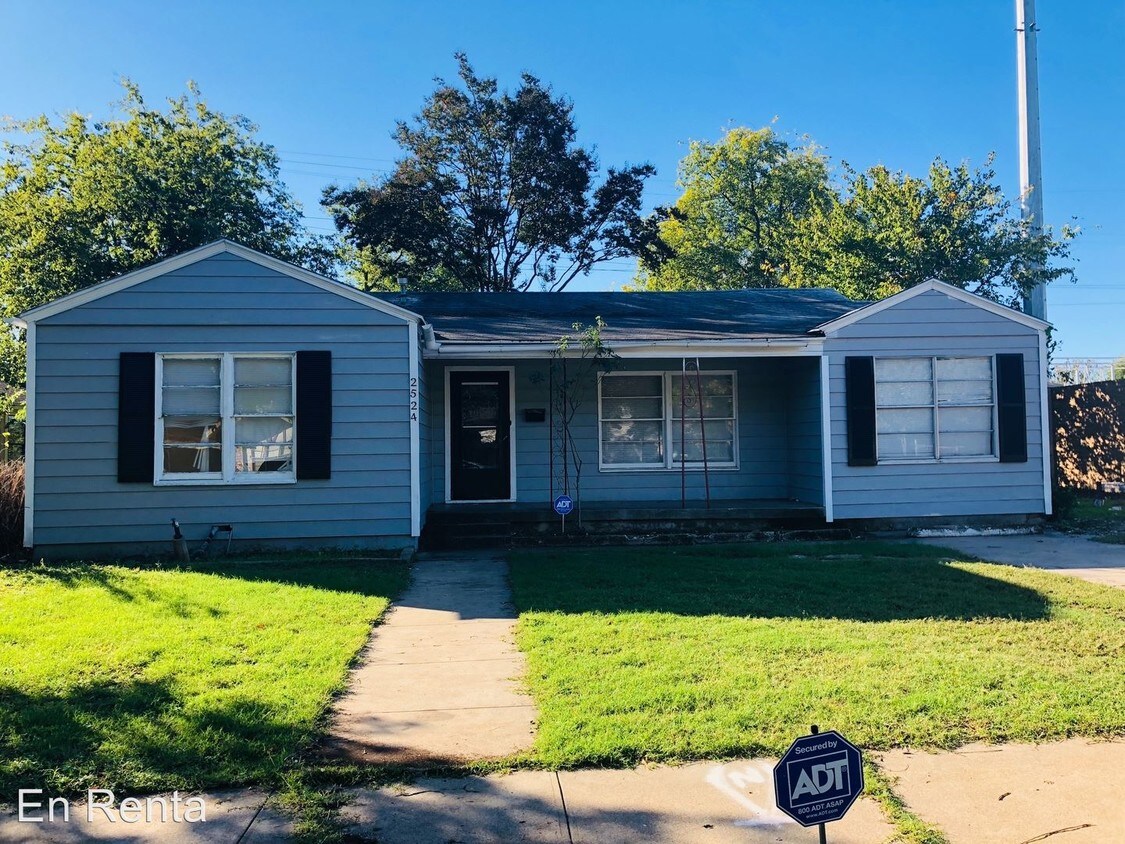 2524 NE 30th St, Fort Worth, TX 76106 - House Rental in Fort Worth, TX ...