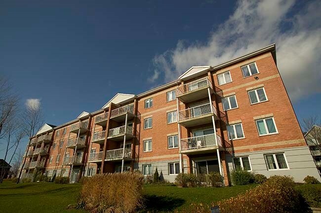 Faubourg de la Pointe and Domaine Laudance - 900 Laudance Québec, QC ...