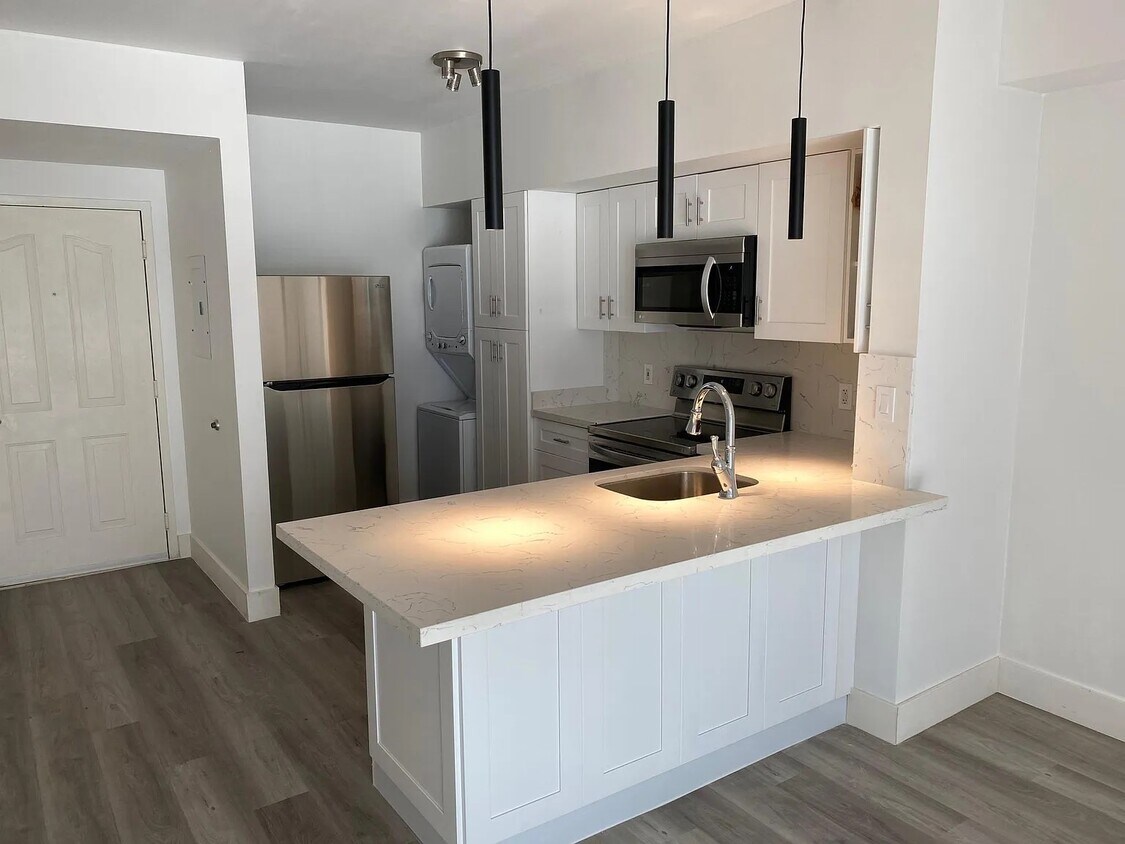 5077 NW 7th St Unit Building 3, Miami, FL 33126 - Condo for Rent in Miami, FL | Apartments.com