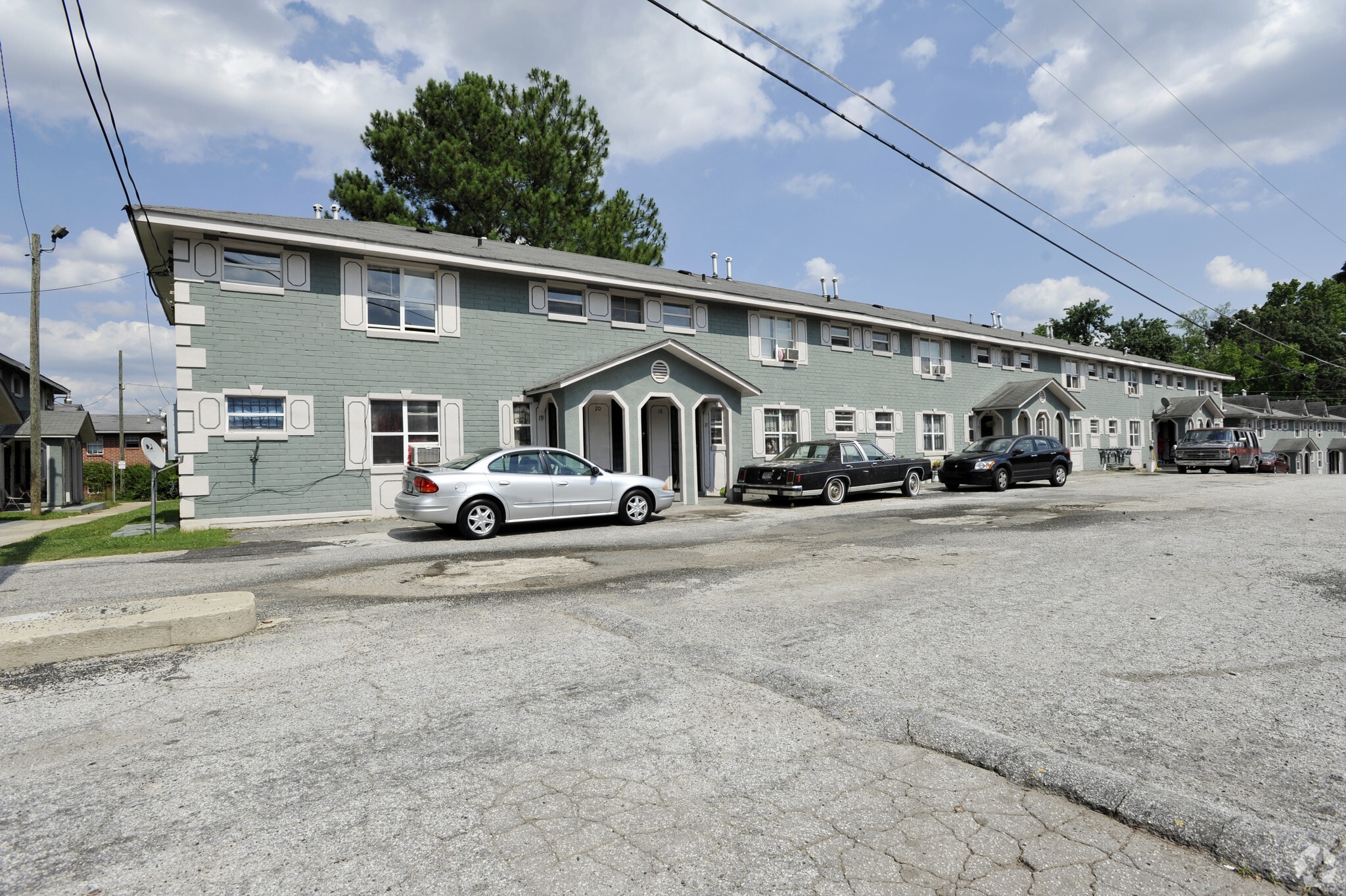 Westpoint View - 1197 Simpson Rd Nw Atlanta, GA 30314 | Apartments.com