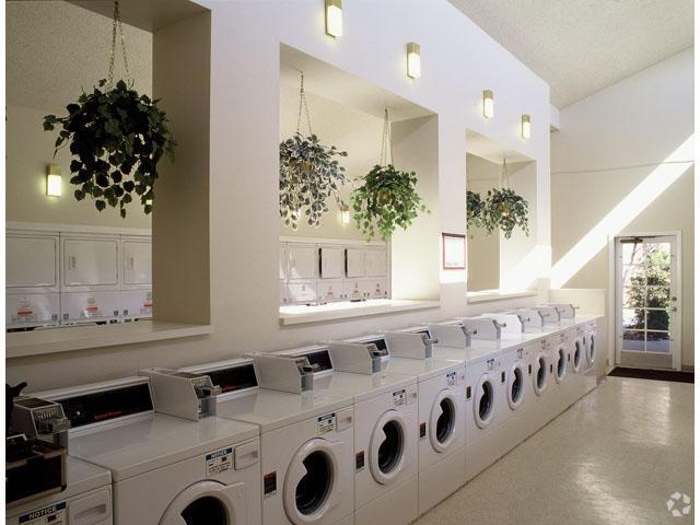 Overlook at Sunset Point Apartments - 2955 N 400 W Layton, UT ...