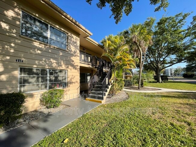 232 36th Ave N, Saint Petersburg, FL 33704 - House Rental in Saint ...
