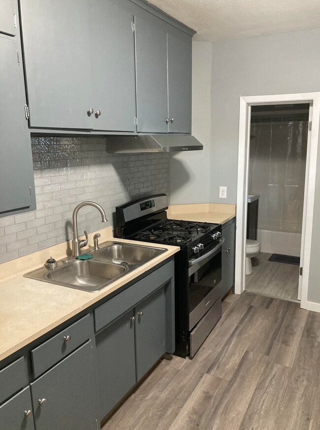 926 Fulton St SE, Minneapolis, MN 55414 - Apartments in Minneapolis, MN ...