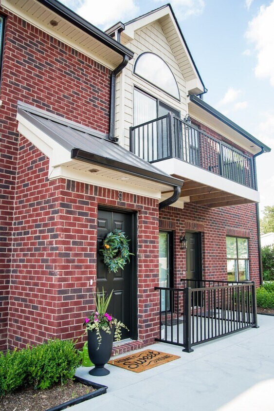 365 S Warren St Unit 8, South Lyon, MI 48178 - Condo for Rent in South ...