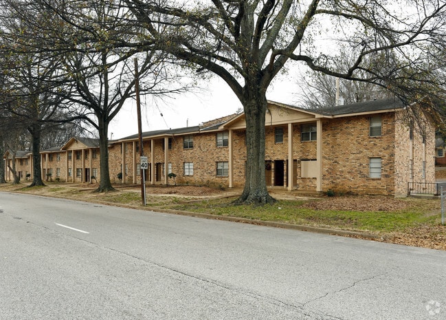 Whitney Manor Apartments Apartments - Memphis, TN | Apartments.com