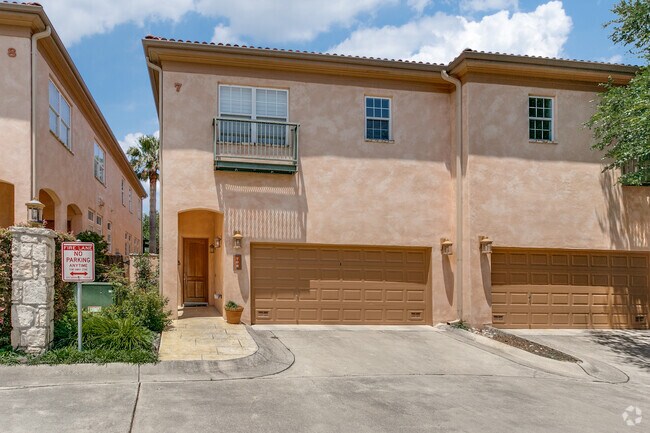 The Quarry Apartments for Rent - San Antonio, TX - 272 Rentals ...