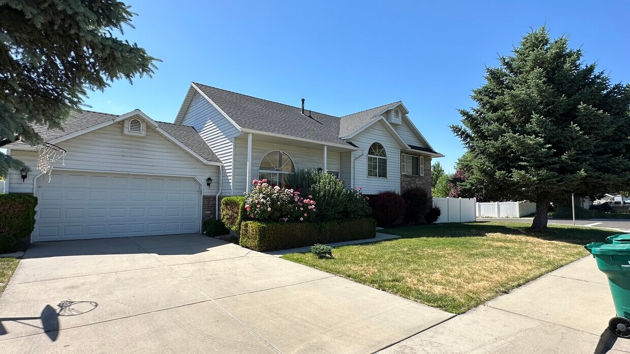 1553 N 800 W, Orem, UT 84057 - House Rental in Orem, UT | Apartments.com