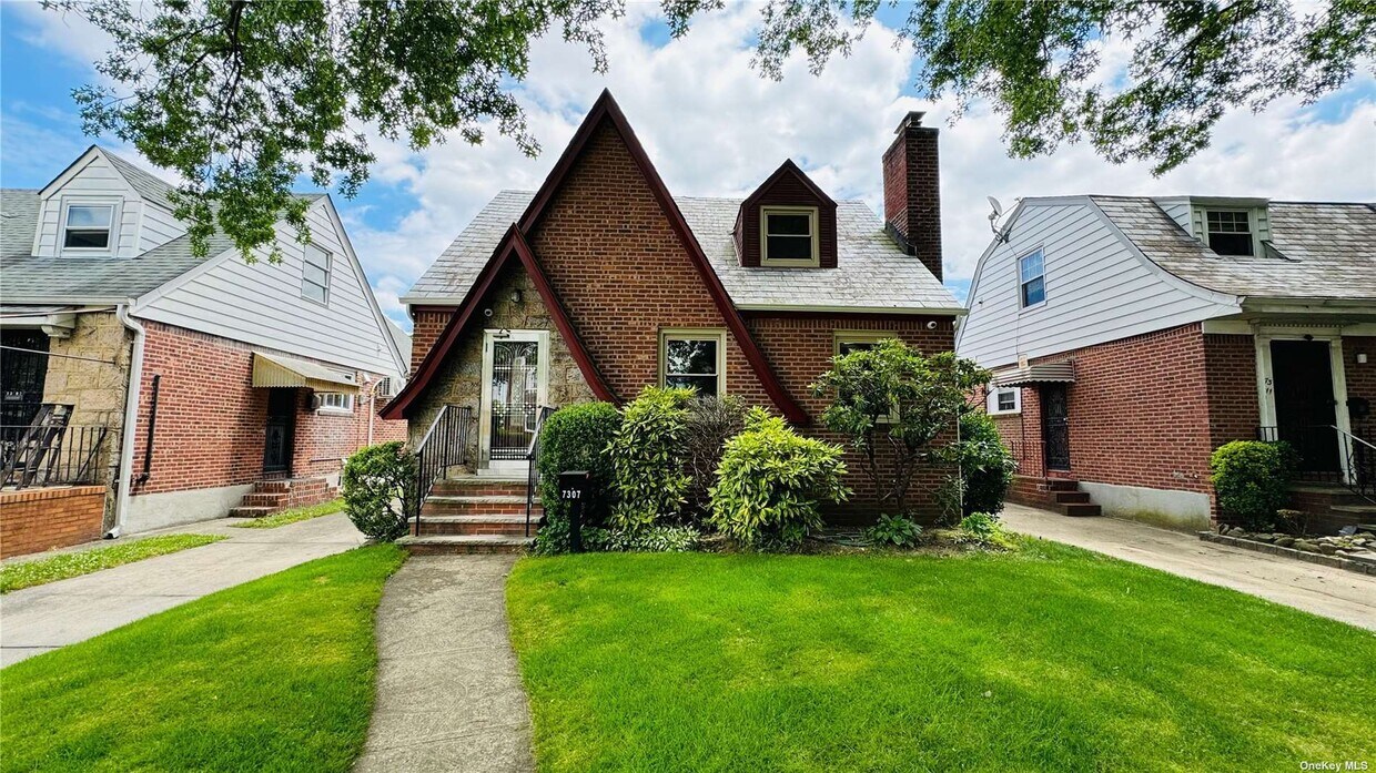73-07 186th St, Queens, NY 11366 - House Rental in Queens, NY ...