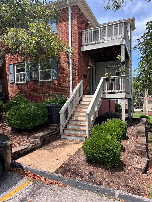 1725 Redbird Cove Unit 1, St. Louis, MO 63144 - Condo for Rent in St ...