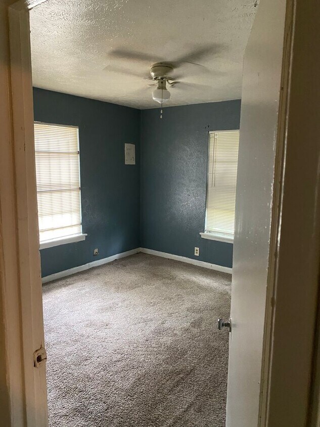 3615 Reese Dr, Dallas, TX 75210 - House Rental in Dallas, TX ...