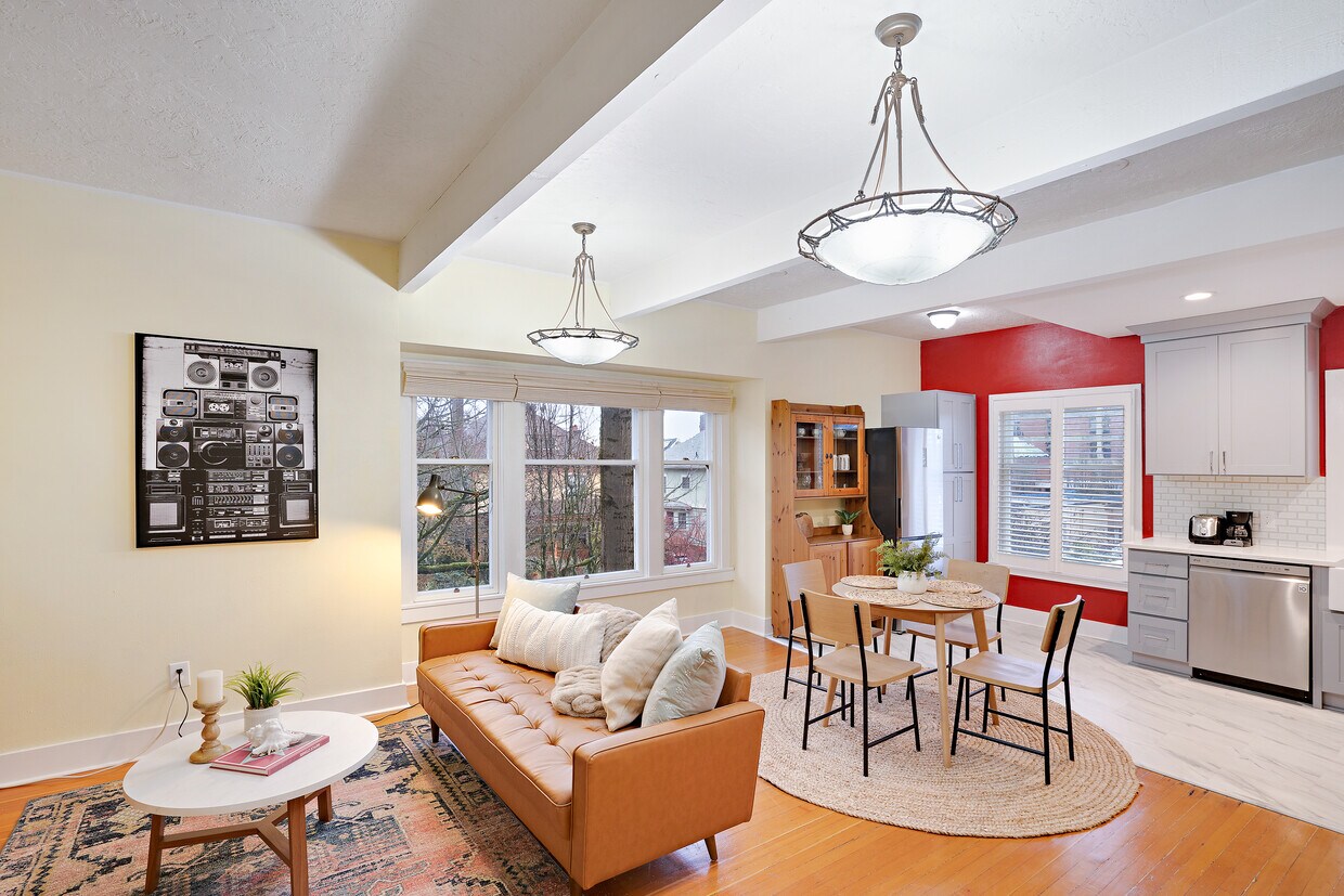 2358 NW Lovejoy St Unit 2, Portland, OR 97210 - Condo for Rent in ...