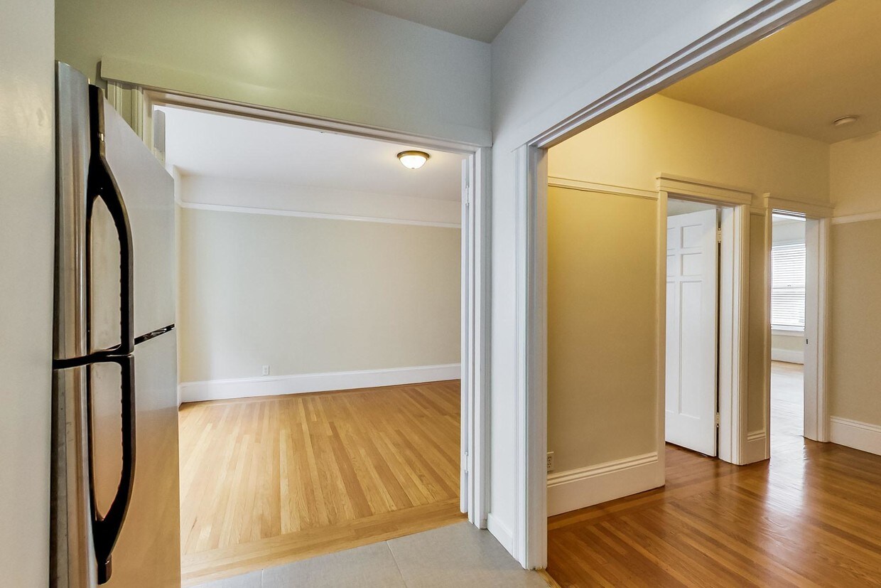 701 Taylor St Unit 301, San Francisco, CA 94108 - Room for Rent in San ...