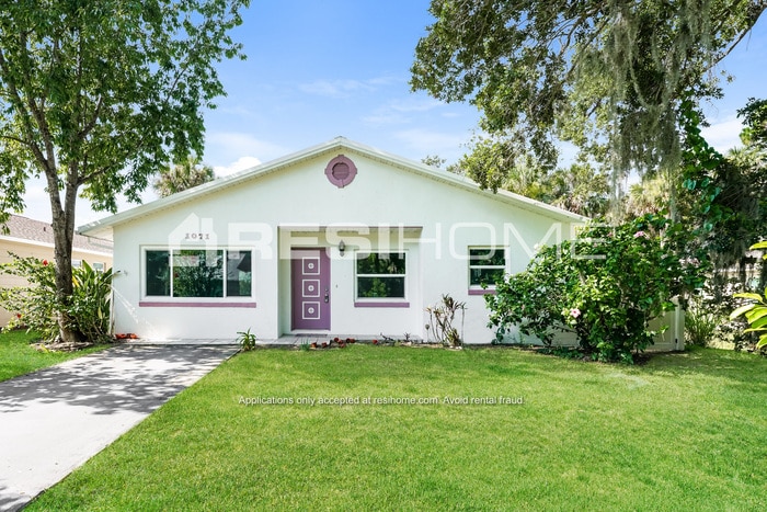 1071 Beulah Dr, Edgewater, FL 32132 | Apartments.com