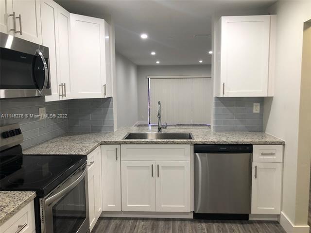 4705 NW 82nd Ave, Lauderhill, FL 33351 - House Rental in Lauderhill, FL ...