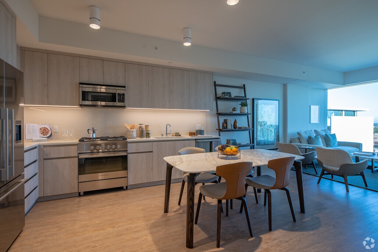 One Museum Square - Apartments in Los Angeles, CA | Westside Rentals