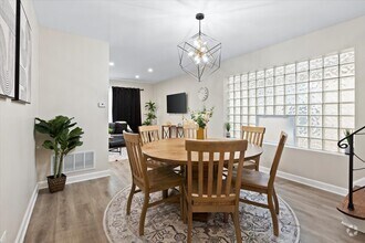 Apartments for Rent in Elmwood Park IL | Apartments.com