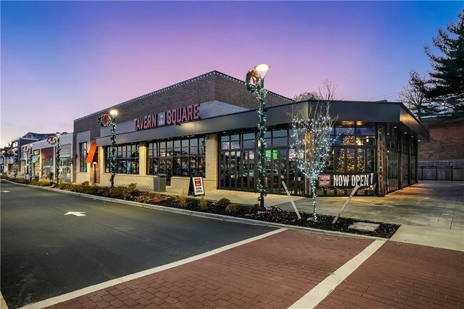 1000 Chapel View Blvd Unit 303, Cranston, RI 02920 - Condo for Rent in ...