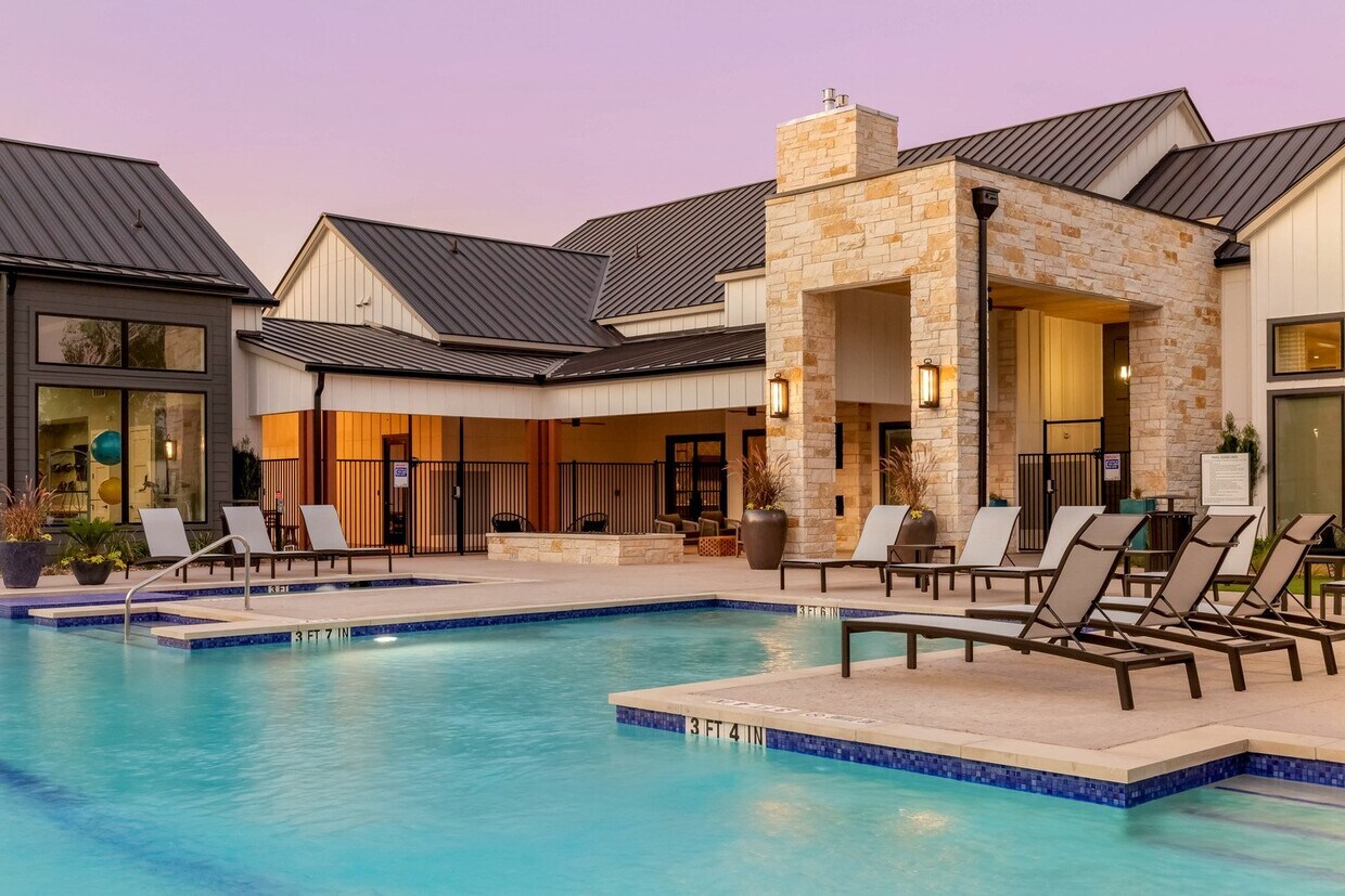 East Vue Ranch Apartments - 460 Bastrop Hwy Austin, TX | Apartments.com