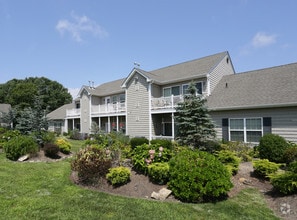 Fairfield Knolls East Rentals - Mastic Beach, NY | Apartments.com