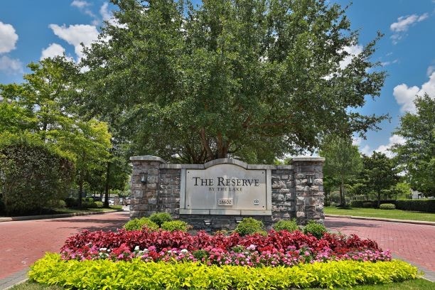 Reserve By The Lake Apartments - Houston, TX | Apartments.com