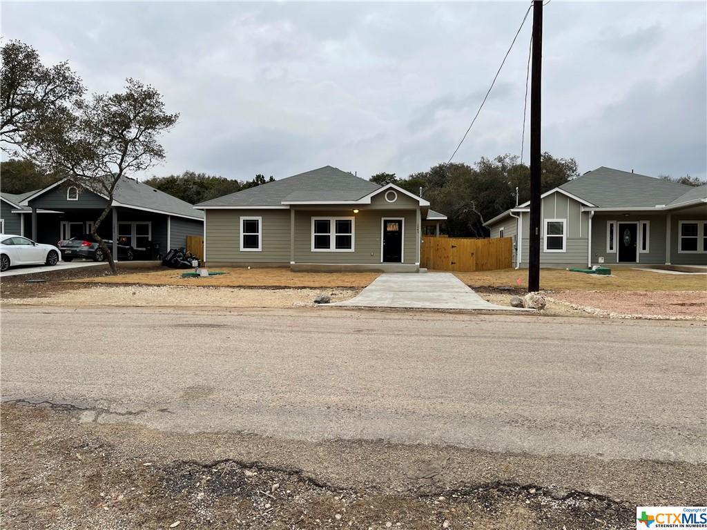 1045 Cedar Grove Trail, Spring Branch, TX 78070 - House Rental in ...