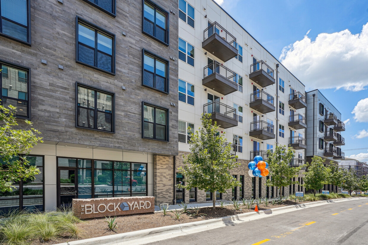 The Blockyard - Apartments in Austin, TX | Apartments.com
