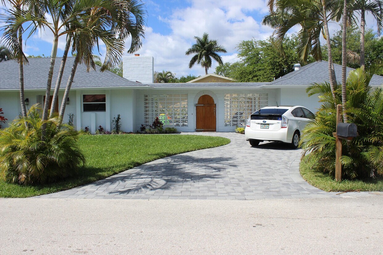 11381 Avery Rd, Palm Beach Gardens, FL 33410 - House Rental in Palm ...