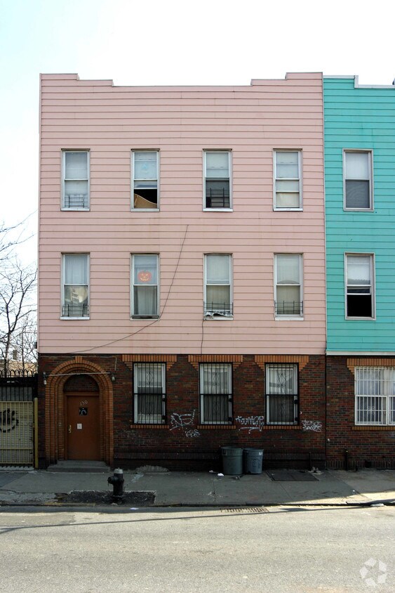130 Melrose St, Brooklyn, NY 11206 - 130 Melrose St Brooklyn, NY 11206 ...