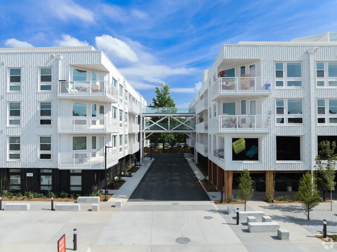 The Goat Farm Apartments - 1200 Foster St Nw Atlanta, GA 30318 ...