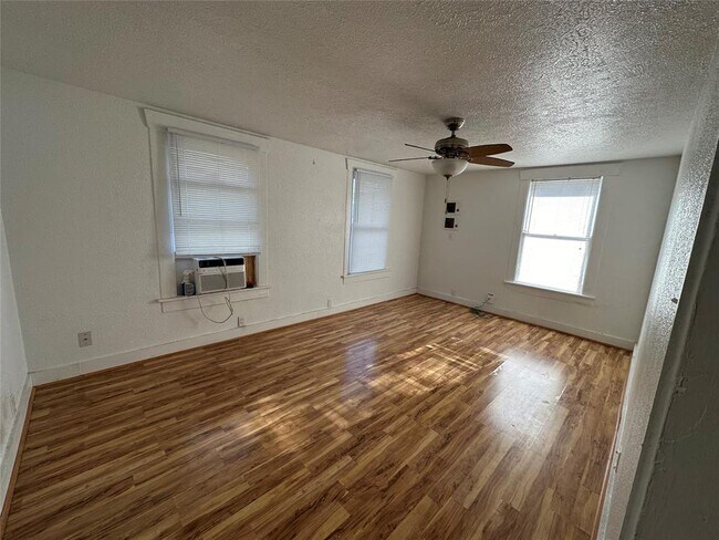 1615 Wentworth St Unit 07, Houston, TX 77004 - Room for Rent in Houston, TX | Apartments.com
