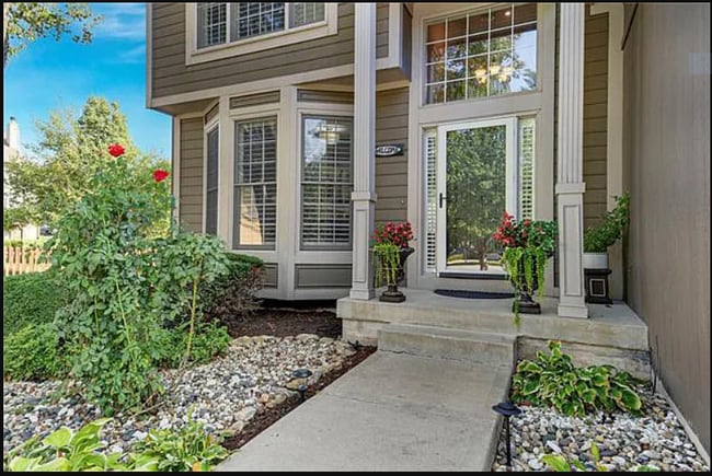 8000 W 146th St, Overland Park, KS 66223 - House Rental in Overland ...