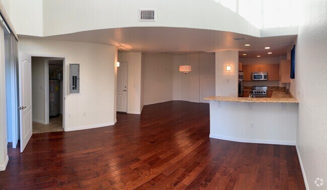 South Beach Street Apartments for Rent with Hardwood Floors - Daytona Beach, FL - 1 Rentals ...