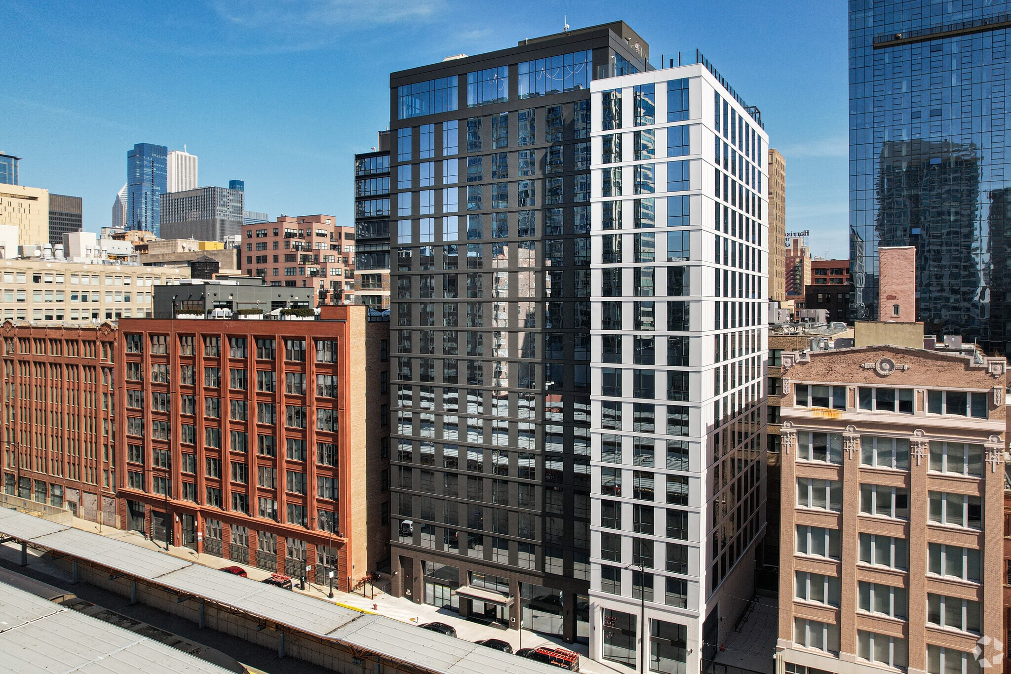 Straits Row - 633 S La Salle St Chicago, IL 60605 | Apartments.com