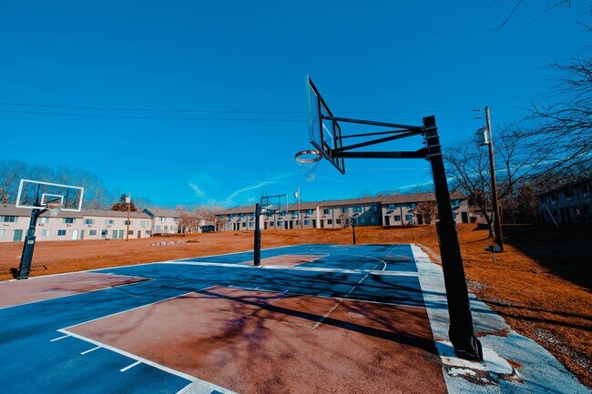 The Den Cedar Ridge - Apartments in Willington, CT | Apartments.com