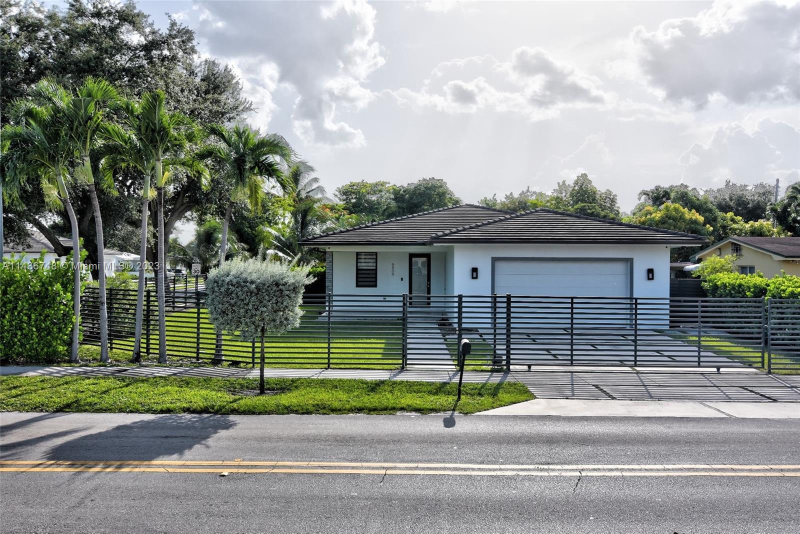 6809 Sw 12Th St, Miami, FL 33144 - House Rental in Miami, FL ...
