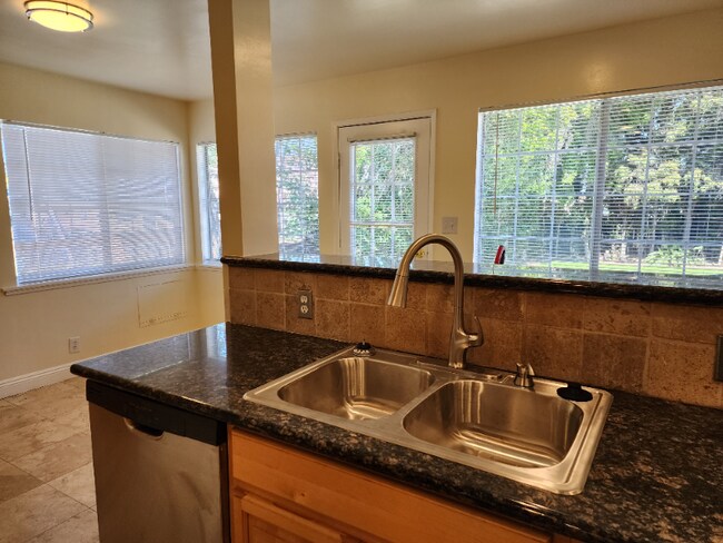 13322 N McKinley Ave, Los Angeles, CA 90059 | Apartments.com