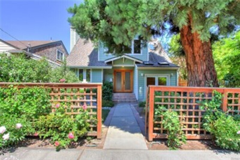 3608 E Denny Way, Seattle, WA 98112 - House Rental in Seattle, WA ...
