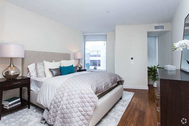 The Benjamin Seaport Residences Apartments - Boston, MA | Apartments.com