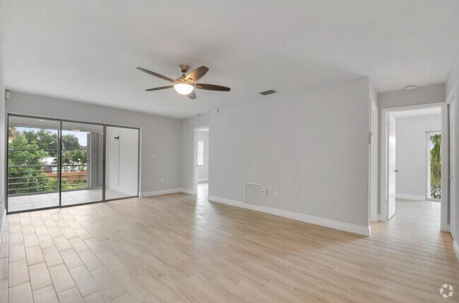 Palm Beach Cabana Colony West Apartments for Rent with Extra Storage ...